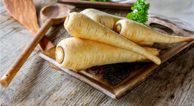 Come coltivare la pastinaca nell'orto