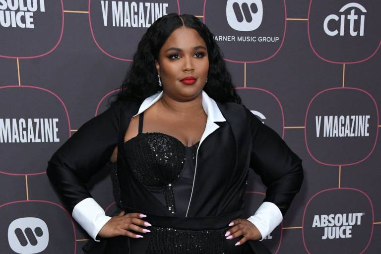 Chi è Lizzo, la rapper americana: biografia, fidanzato e curiosità