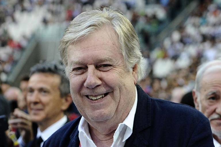 Claudio Lippi, terapia intensiva e i problemi di salute: come sta