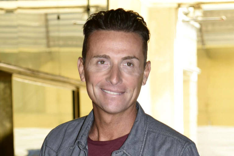 Angelo Pintus, chi è: vita privata, curiosità e carriera del comico