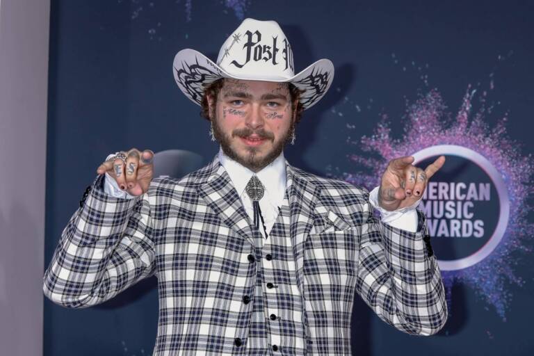 Chi è Post Malone, rapper e produttore discografico statunitense