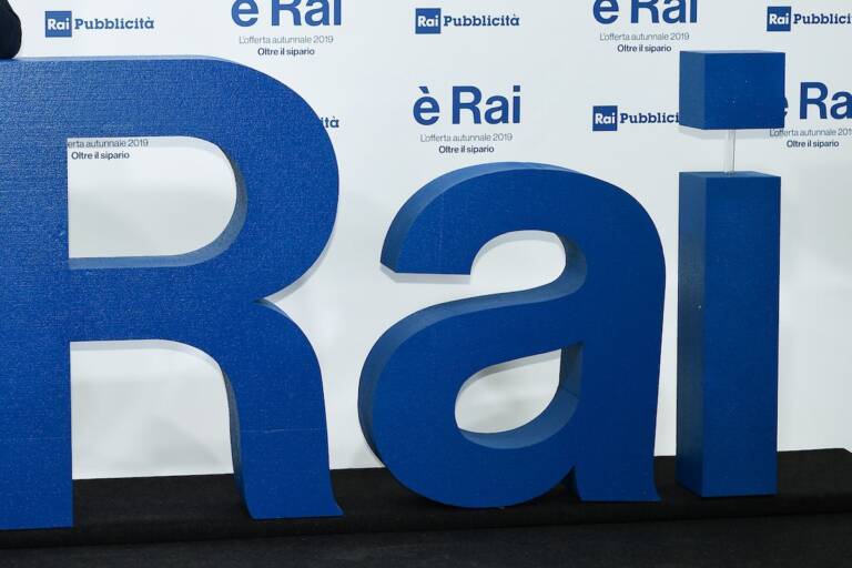 Chi è Adele Grossi, conduttrice di RaiNews24 e "Filorosso"