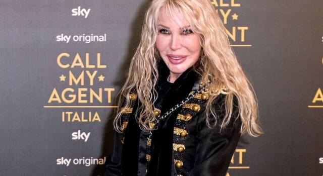 Ivana Spagna: "Faccia tutta rifatta. Iniziato a 16 anni. Ora ho paura"