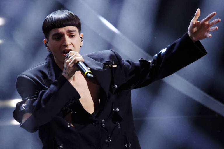 Chi è Jiz, il fratello (gemello) di Sethu chitarrista con lui a Sanremo