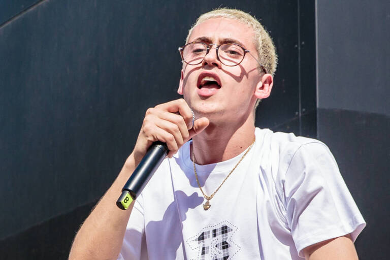 Chi è Tedua, il rapper di Mowgli: la carriera e la vita privata