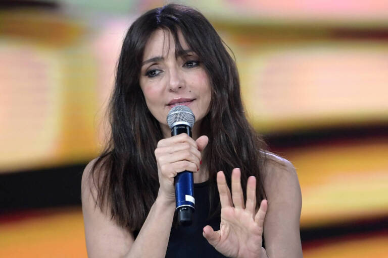 Ambra duetta al Pride con la figlia Jolanda