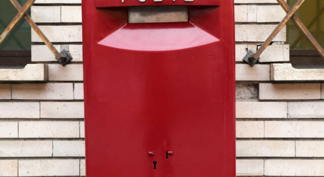 Buche delle lettere addio: in Italia arrivano le smart letter box