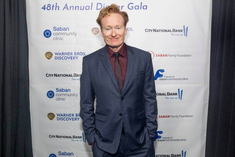 Conan O’Brien, chi è: tutto sul conduttore degli Oscar 2025