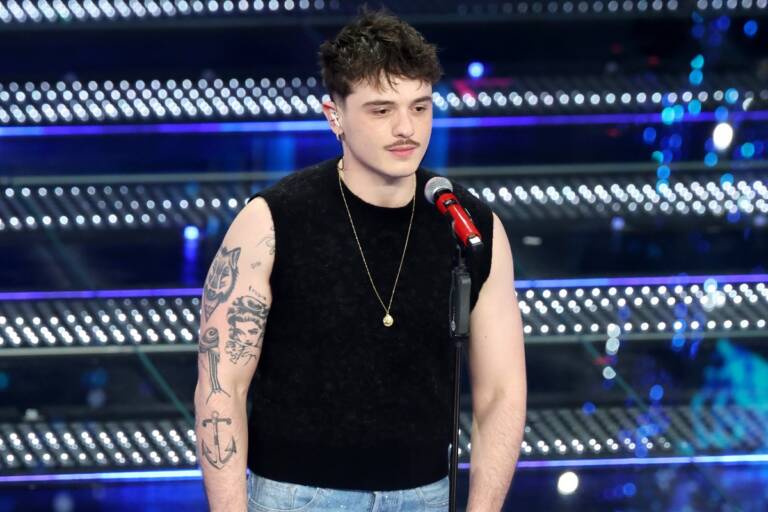 Olly e Ultimo: duetto Balorda Nostalgia, video
