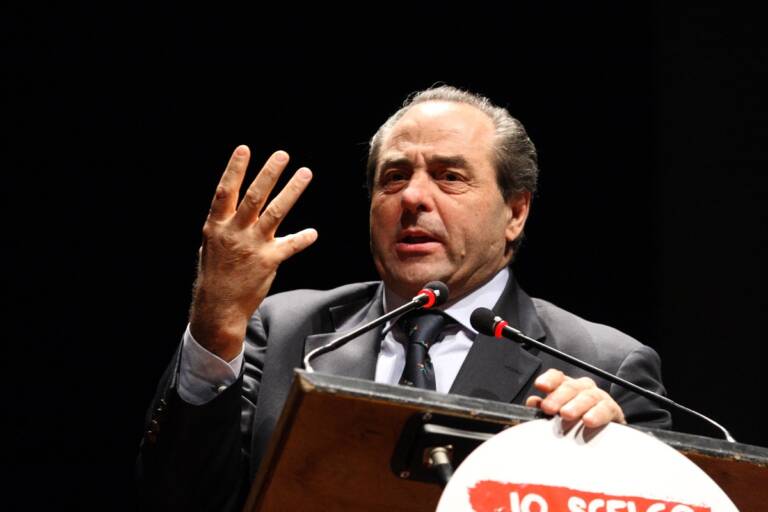 Chi è Drew Starkey: attore e protagonista del film “Queer”