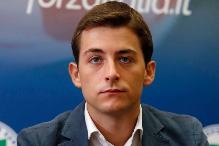 Chi è Simone Leoni, il segretario di Forza Italia giovani