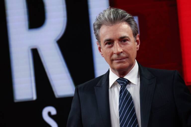 Incidente in diretta da Milo Infante: "Un fulmine…". Il video